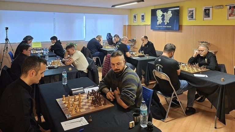 Xadrez Ourense es más líder de la División de Honor gallega