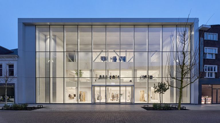 50 años de Zara: desde Galicia a la conquista del mundo