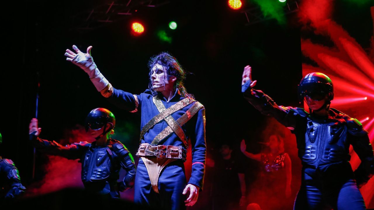 Burela acogerá un espectáculo tributo a Michael Jackson y a Queen a la ...