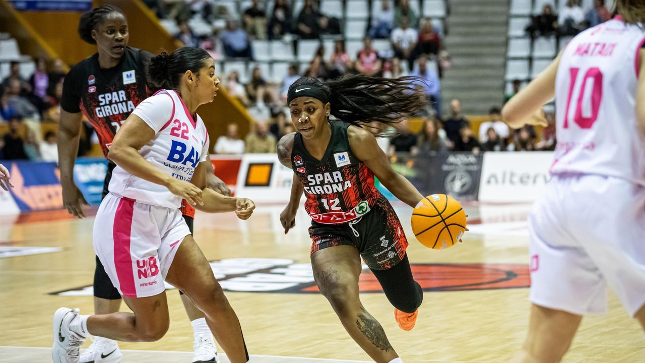 Último baile del Baxi Ferrol, que cae eliminado del «play off» frente ...