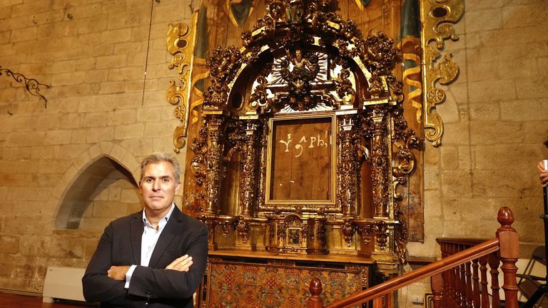 Las clarisas se llevan el altar de la Virxe dos Desamparados del ...