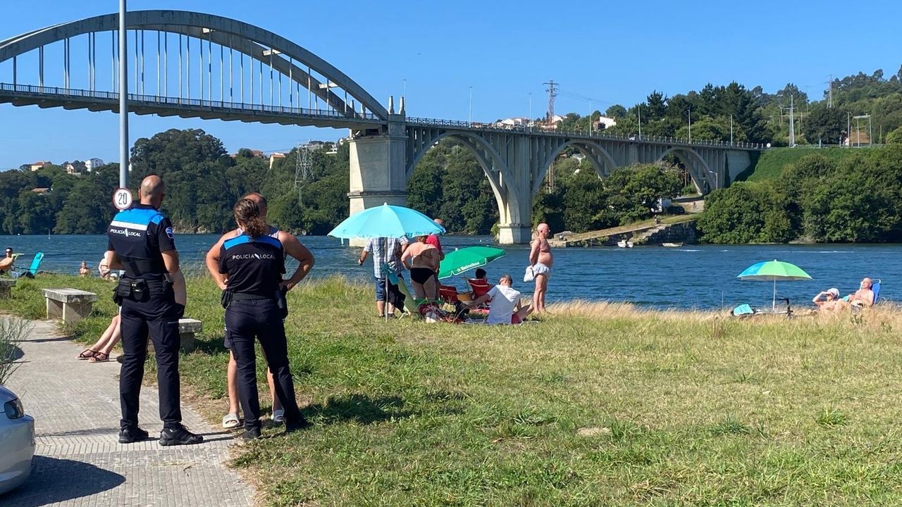 Recuperan el cadáver de un hombre de 64 años flotando en la playa de O ...