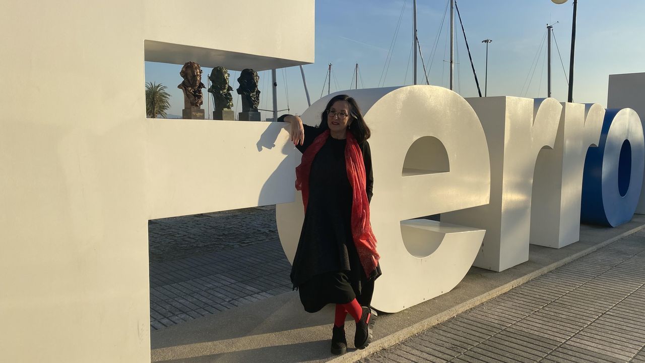 La ferrolana Chelo Loureiro celebra los tres premios Goya en Ferrol