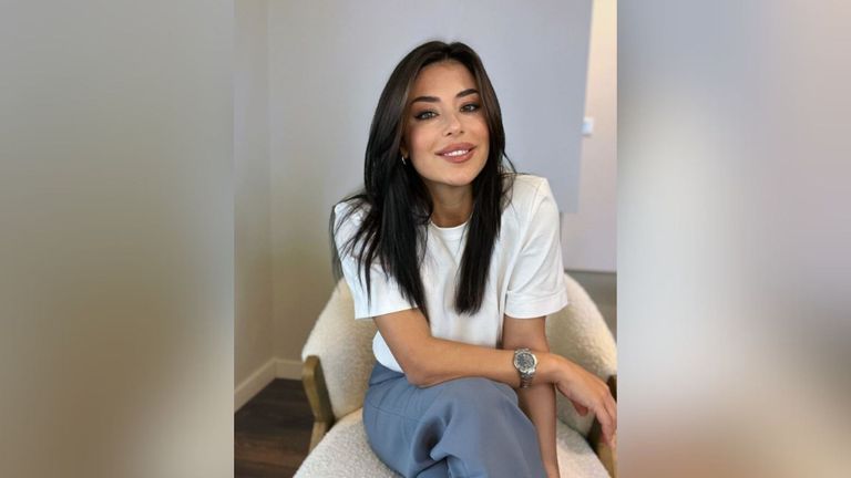 Afroditi Latinopoulou, de reina de las redes a la eurocámara