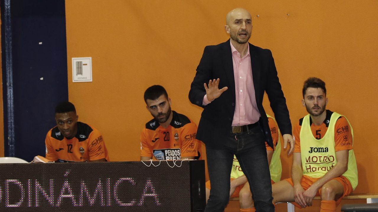 Alberto Riquer deja de ser entrenador del Pescados Rubén Burela