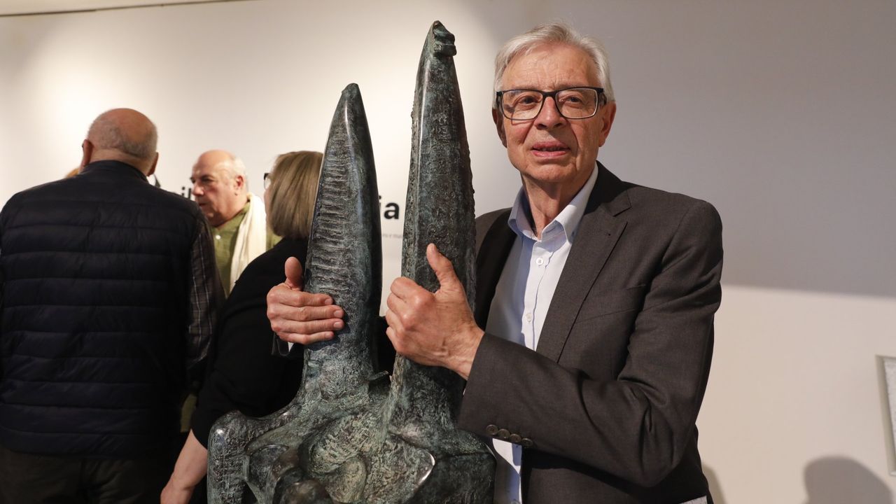 O escultor Xosé Cid repasa medio século de traxectoria buscando un novo ...