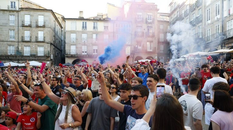 Ourense celebra el ascenso de la UD a Primera RFEF