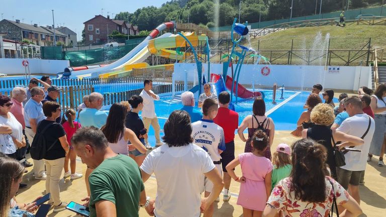 Corvera trabaja en la puesta a punto del Parque Acuático para su ...