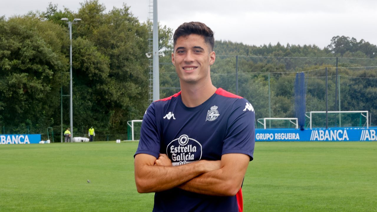 Darío Germil, delantero del Fabril, ficha por el Bergantiños