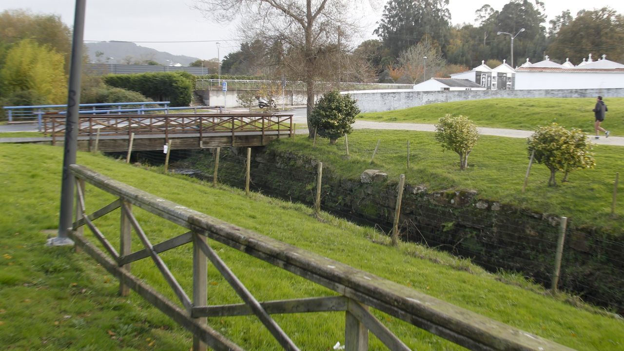 Narón limpia este domingo el río Freixeiro, desde el parque hasta As Aceas
