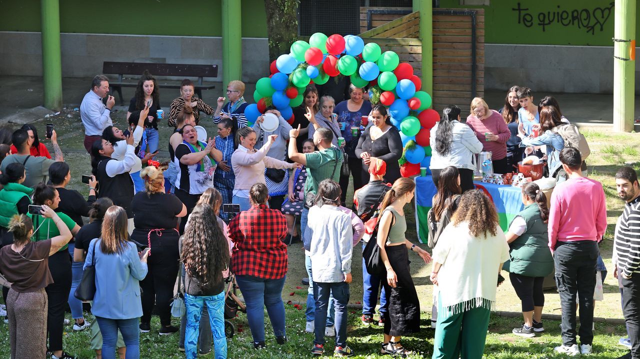La comunidad gitana en Vigo rompe con los prejuicios al son de su cultura