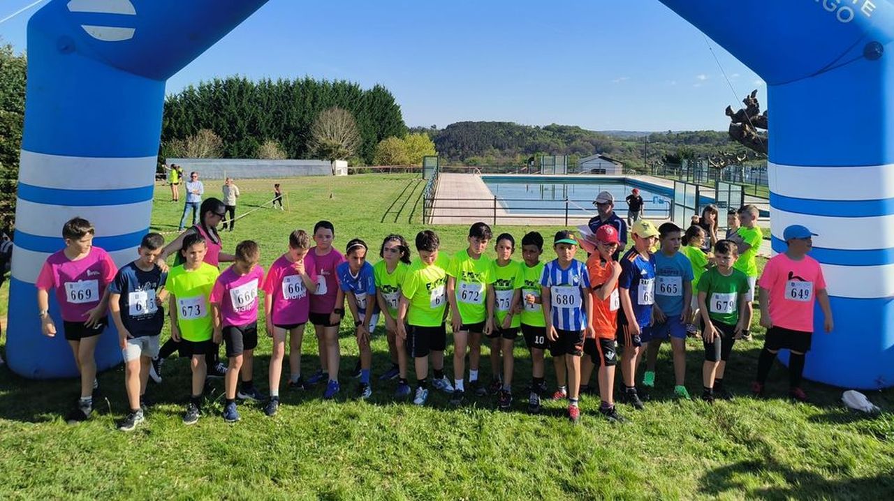 Saray Ferreiro y Hugo Ferro brillaron en Taboada en la prueba de cross