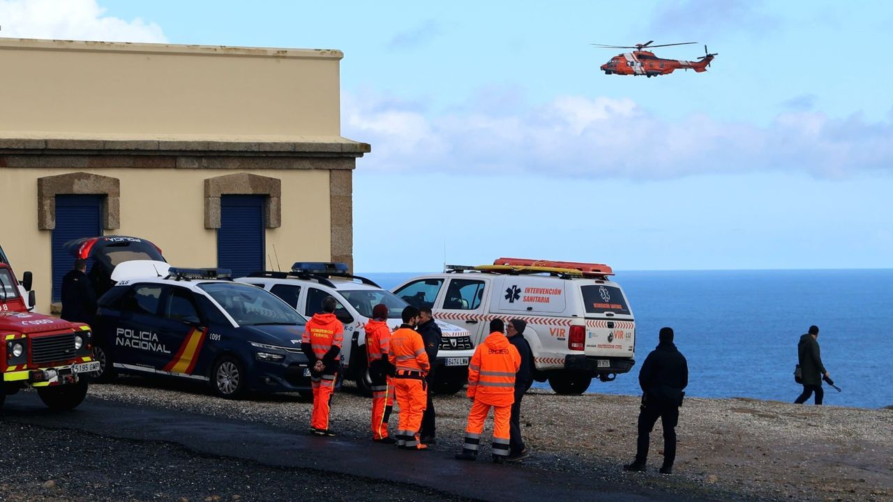 Hallan en las rocas objetos personales del desaparecido en cabo Prior