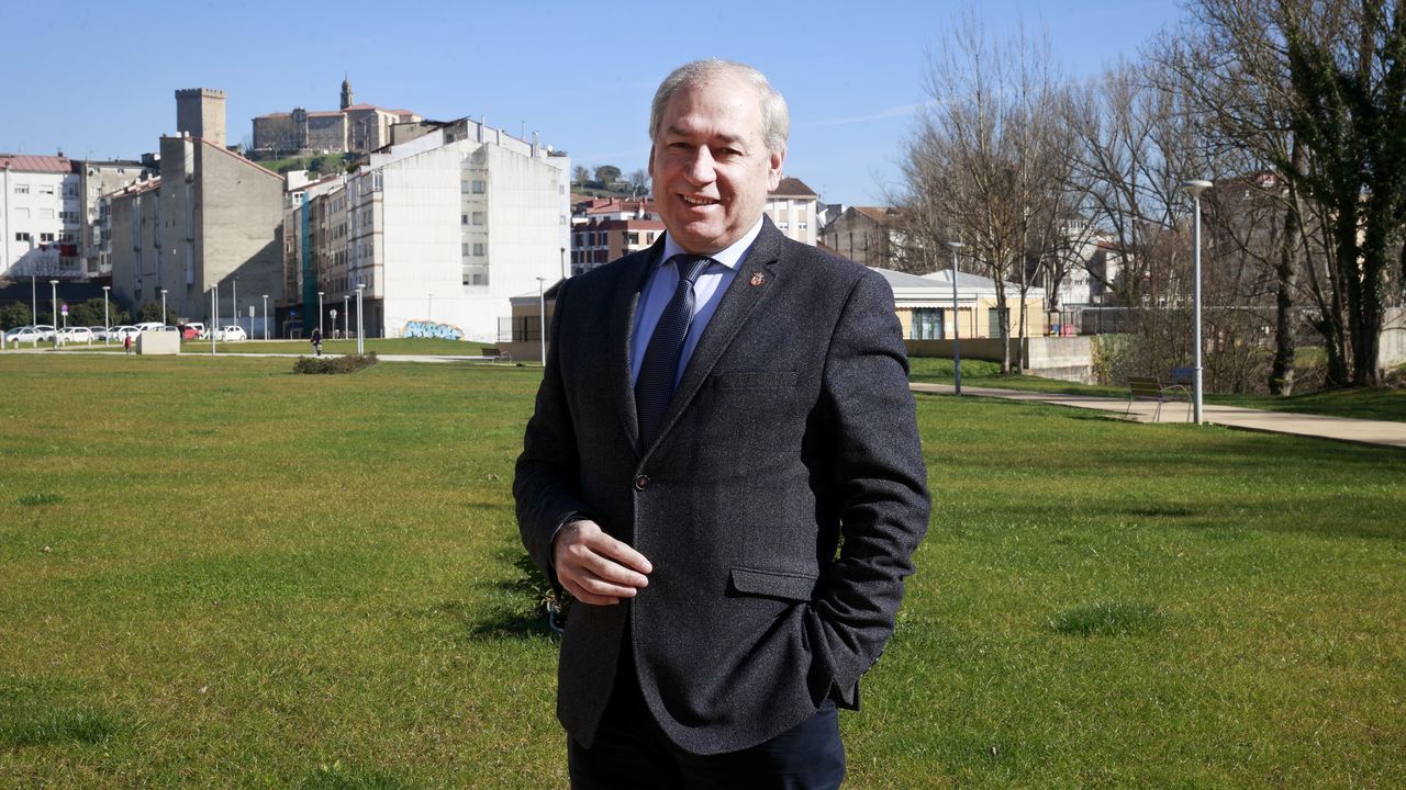 José Tomé Roca, presidente da Deputación de Lugo: «Eu nacín entre vacas ...