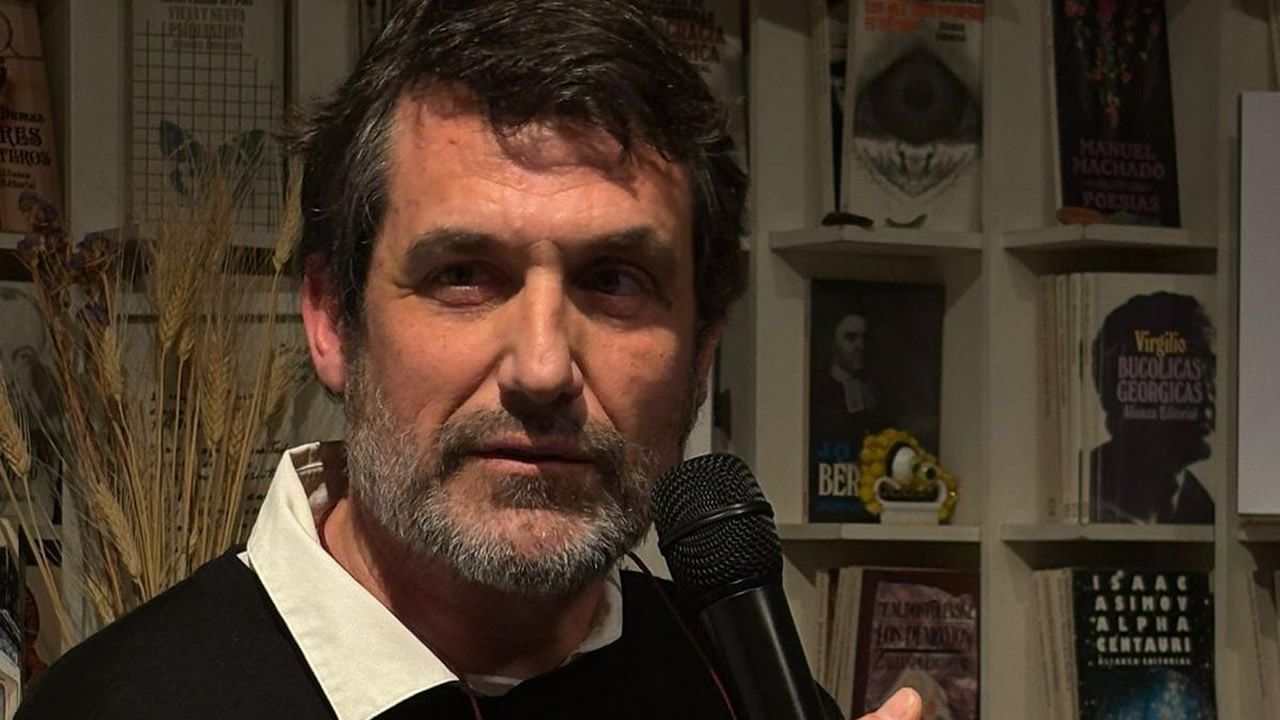 Marc Colell gana el Café Gijón de novela