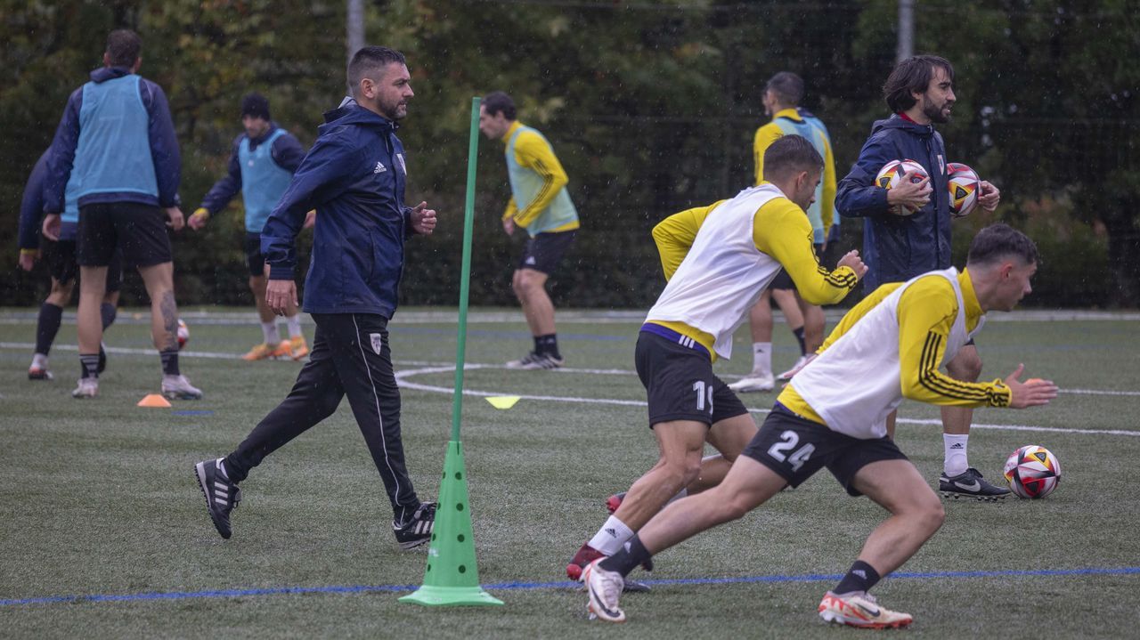 Míchel Alonso, nuevo entrenador del Compostela: «Los jugadores están ...