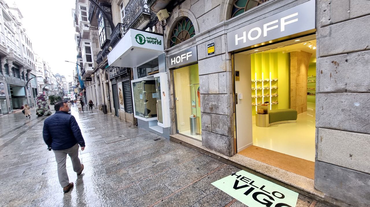 Hoff abre una tienda en la calle Príncipe y se suma a la oferta de «sneakers»