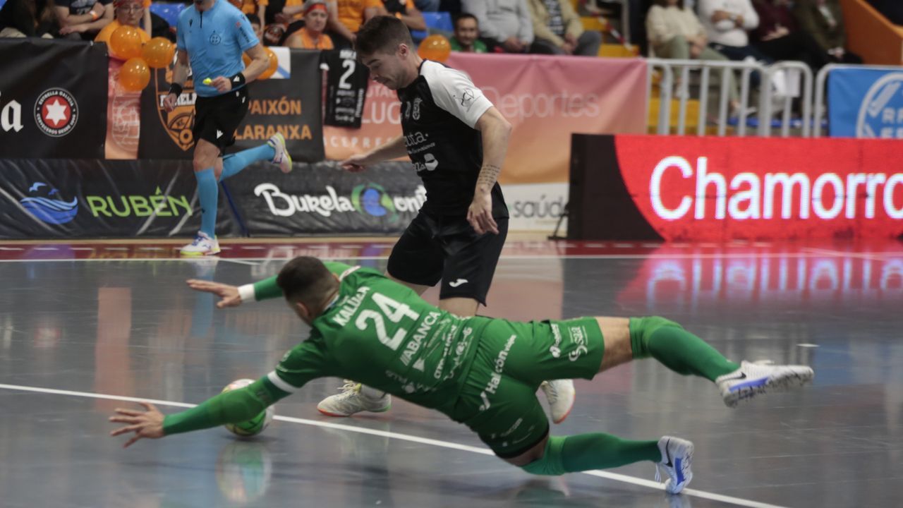 Kaluza, el seguro del Burela hacia Primera: «Estoy muy orgulloso de ...