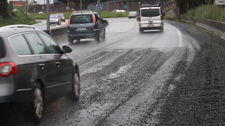 O BNG reclama a reparación total da FE-13 de Ferrol ante o seu deterioro