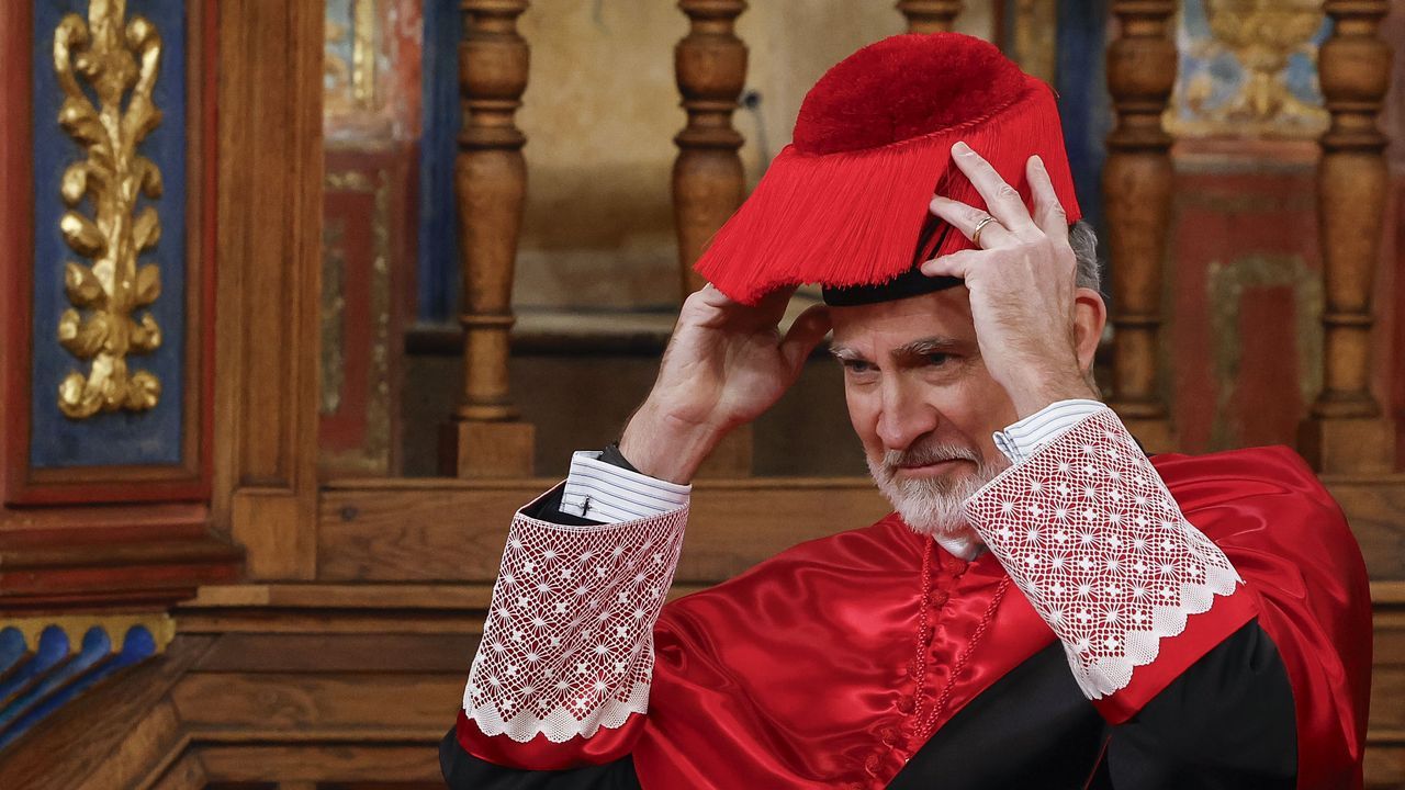 El rey Felipe VI, investido doctor honoris causa por la Universidad de ...
