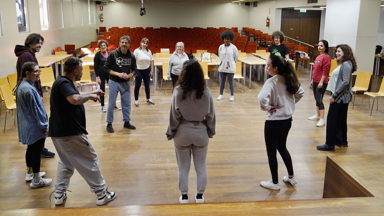 «El 'clown' es el personaje ingenuo que llevamos dentro y tiene que ver ...