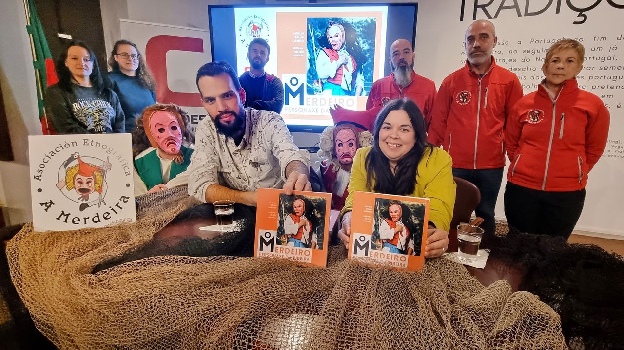 Un libro compila por primeira vez a historia do Merdeiro do Entroido de ...