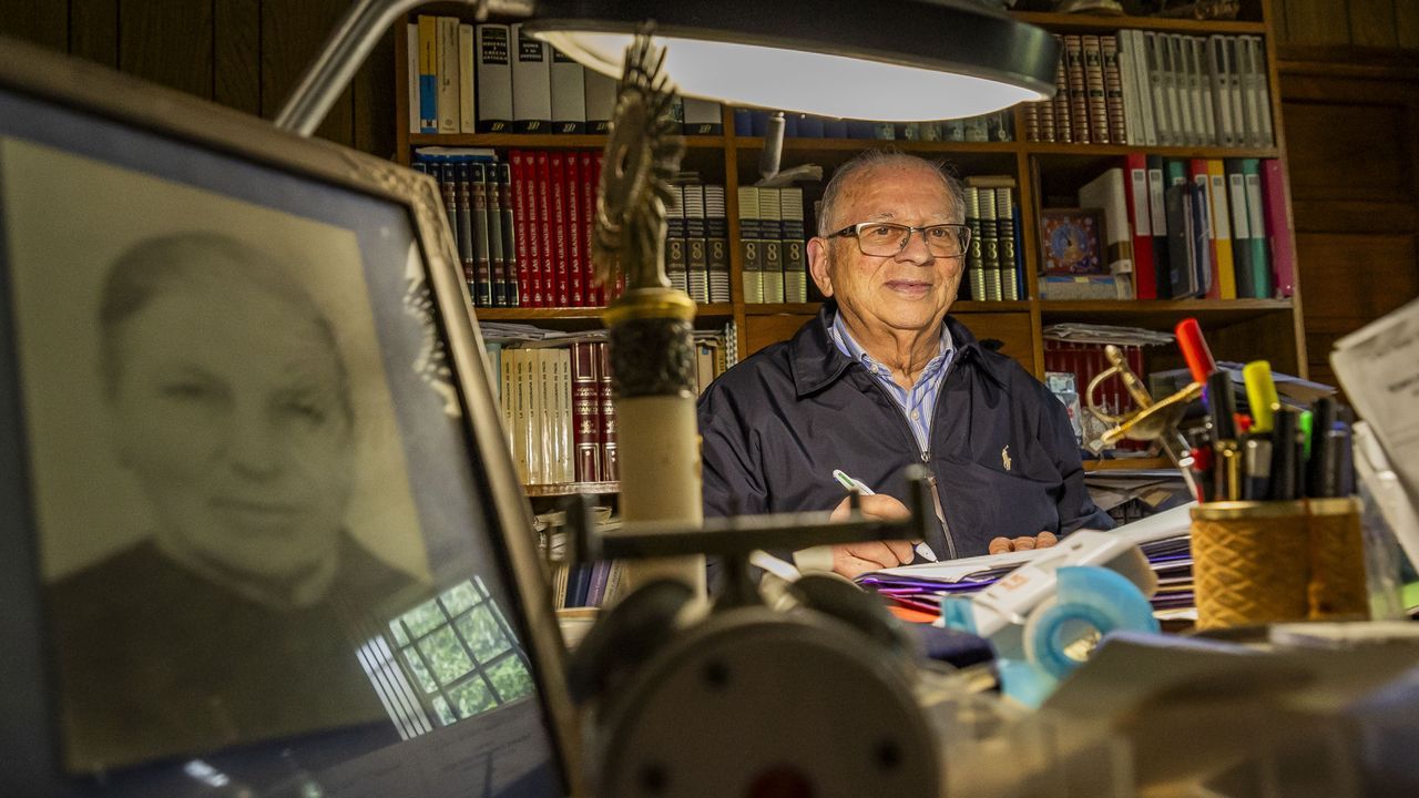 Manuel Mallo: «Viñan pedir pan falando castelán e ben vestidos. Eu cría ...