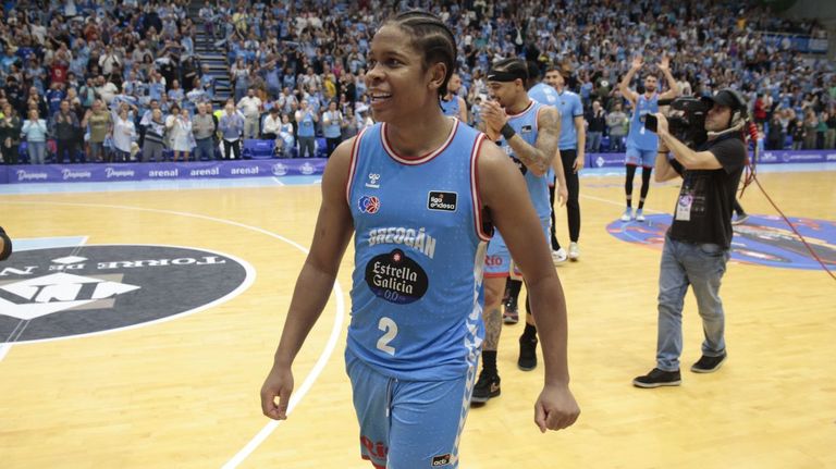 Charlie Moore, el pistolero al que compararon con Chris Paul que ...