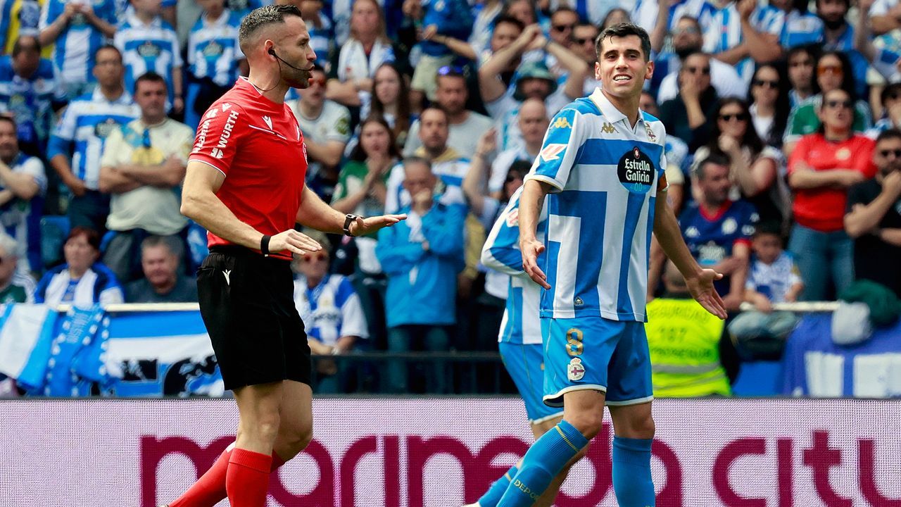 Doble ascenso con el Dépor para ocho futbolistas que partieron del barro