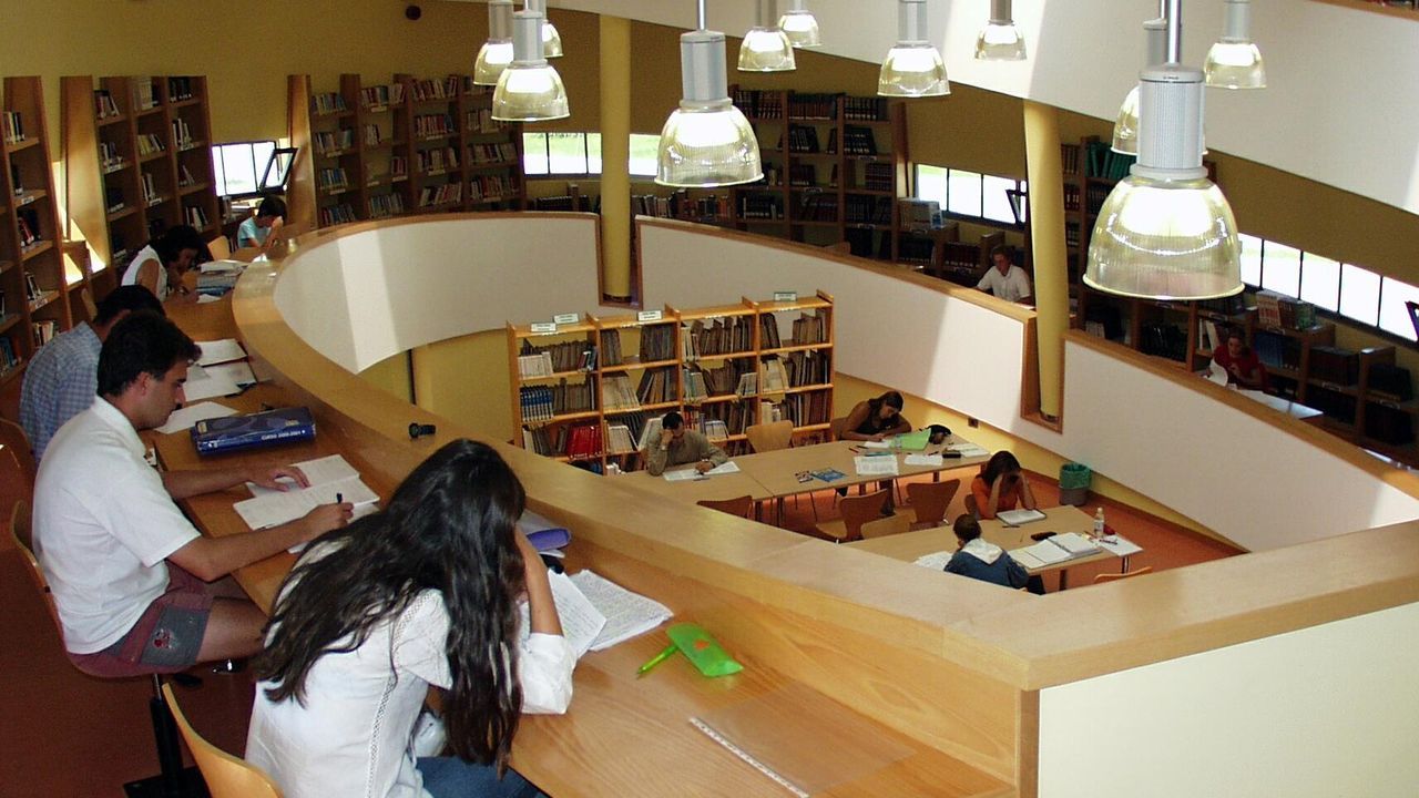 La biblioteca municipal de Sada sortea vales para fomentar la lectura ...