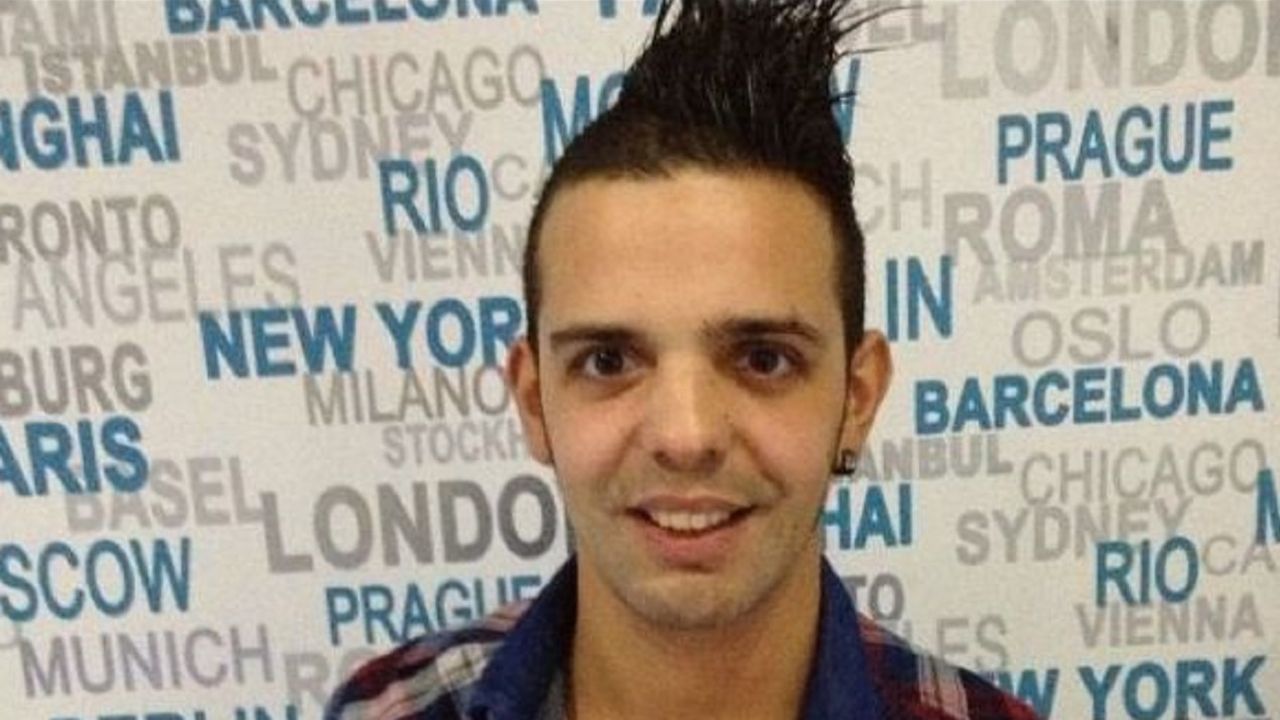 Luto en Cambre por la muerte del humorista Lucho Luchiño