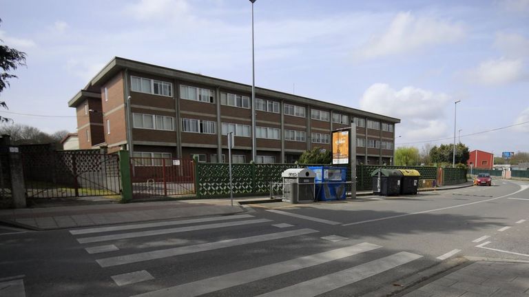 El juicio contra el profesor de Lugo acusado de abusar de alumnas se ...