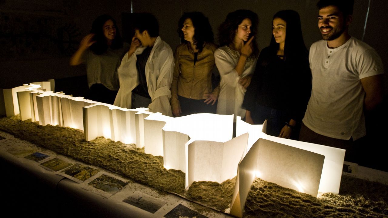 Alumnos de Arquitectura desarrollan un proyecto para Gaza dirigidos por ...