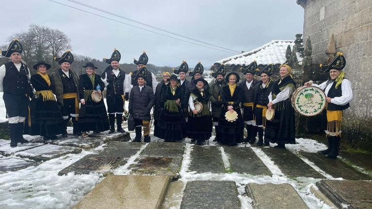 Fiestas de San Vicente en Rodeiro con nieve y sin procesión
