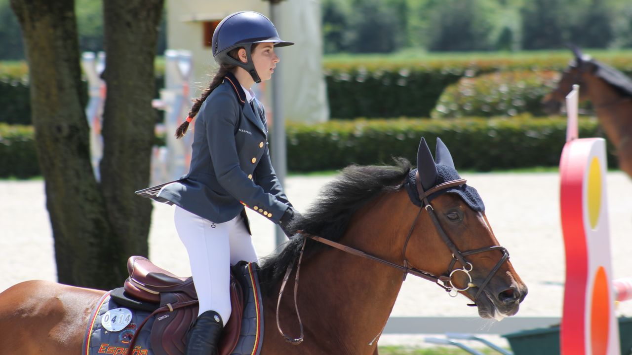La coruñesa Elena Vázquez Arrojo, mejor española en el CSIO-Ch de Hagen
