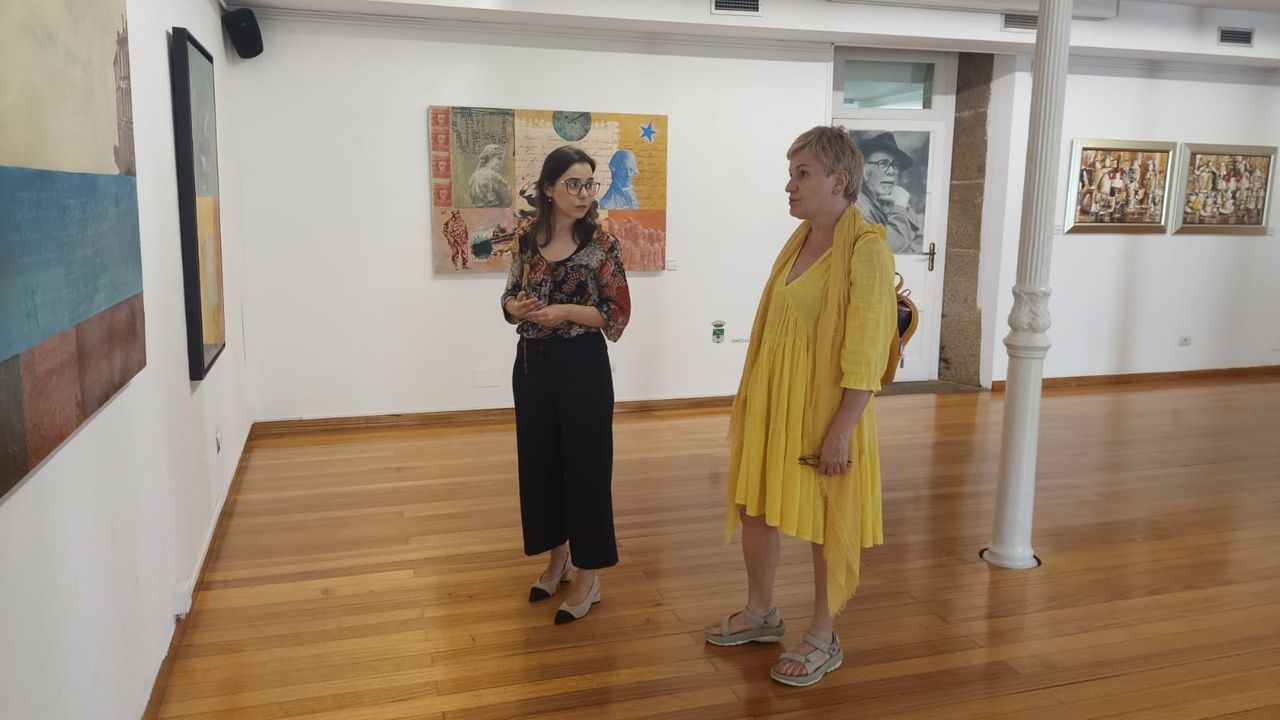 Mónica Alonso visita el museo municipal Ramón María Aller