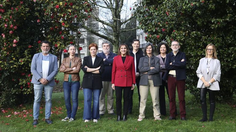 María José López Couso exhibe músculo orgánico en su puesta de largo ...