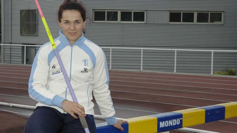Adiós a Felicia Tilea, una atleta de corazón pontevedrés y origen ...