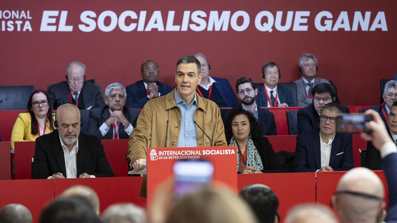 Sánchez evita refrendar a Ábalos y avisa que «el que la hace, la paga ...