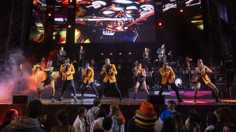 Todas las actuaciones de la orquesta El Combo Dominicano en los meses ...
