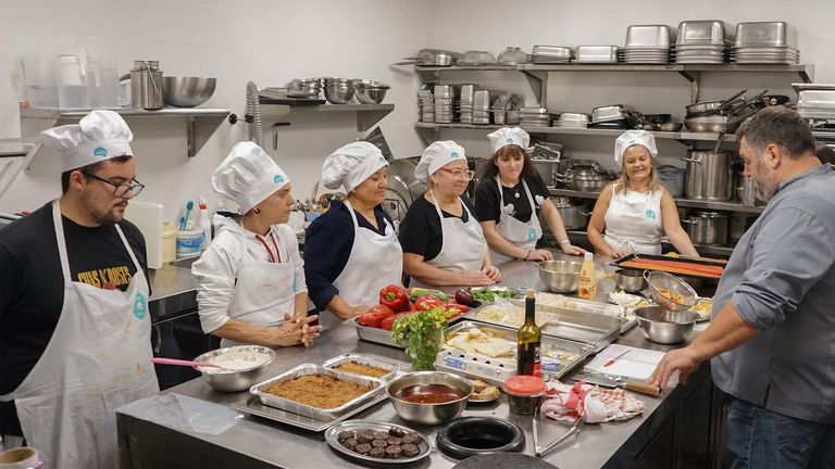 Amicos formó a siete personas en un curso específico para la creación ...