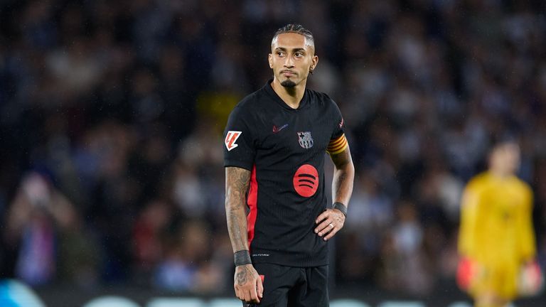 Raphinha se burla del fuera de juego de Lewandowski con un meme