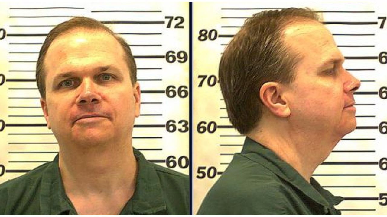 Mark David Chapman, el asesino de John Lennon: «Mi crimen fue ...