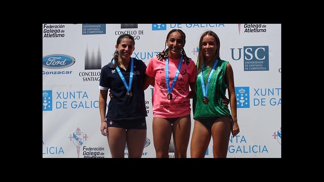 Arauia Al Bachere logra el título gallego sub-20 en 400 metros libres y ...