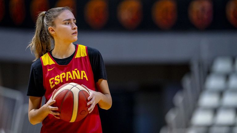 Angela Mataix: «Ganar al Brno sería seguir haciendo historia con el ...