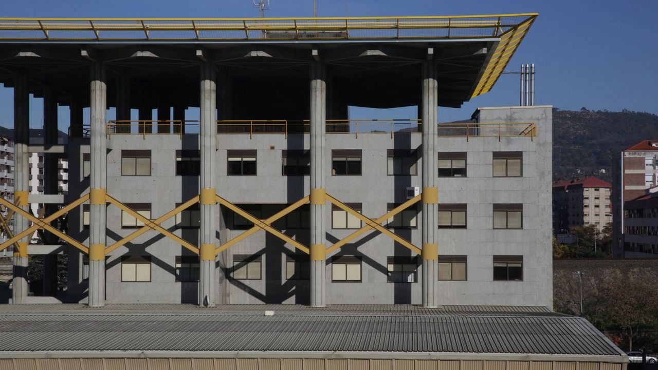 Detenida por robar dos bolsas de viaje y ponerse la ropa de la propietaria