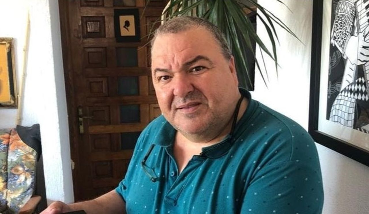 Edelmiro Mateo, escritor: «É unha novela para ir subliñando, que ten ...