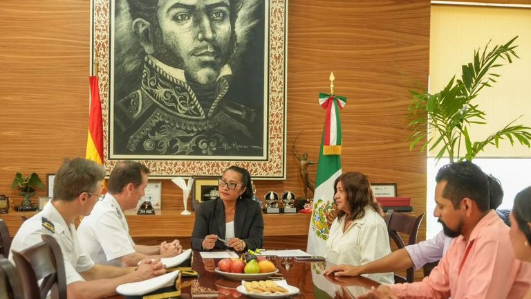 La Armada estrecha lazos con México a través de la fragata Álvaro de Bazán