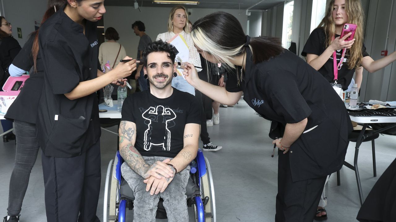 Mario Becerra, modelo en silla de ruedas: «Tiene que haber ropa para ...