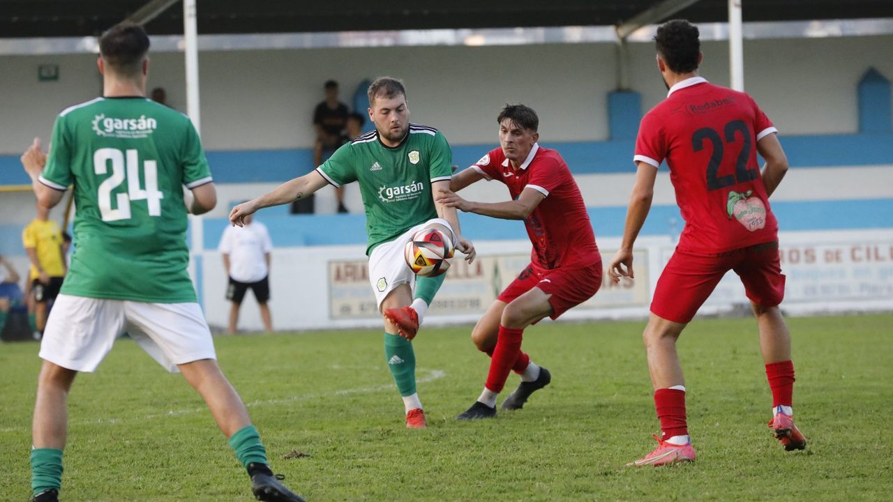 Solo faltan «un par de detalles» para cerrar la plantilla del Viveiro